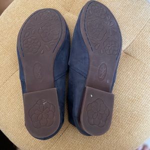 boc | Shoes | Boc Womens Slip On Suree Navy 8m | Poshmark